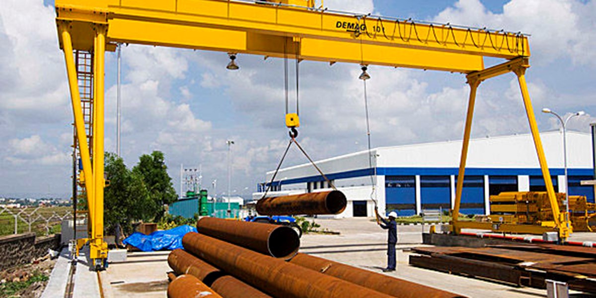 Overhead Gantry Crane Operator Unit Standard 3800 | Major Oak Safety ... Overhead Gantry Crane Operator Unit Standard 3800 | Major Oak Safety ...